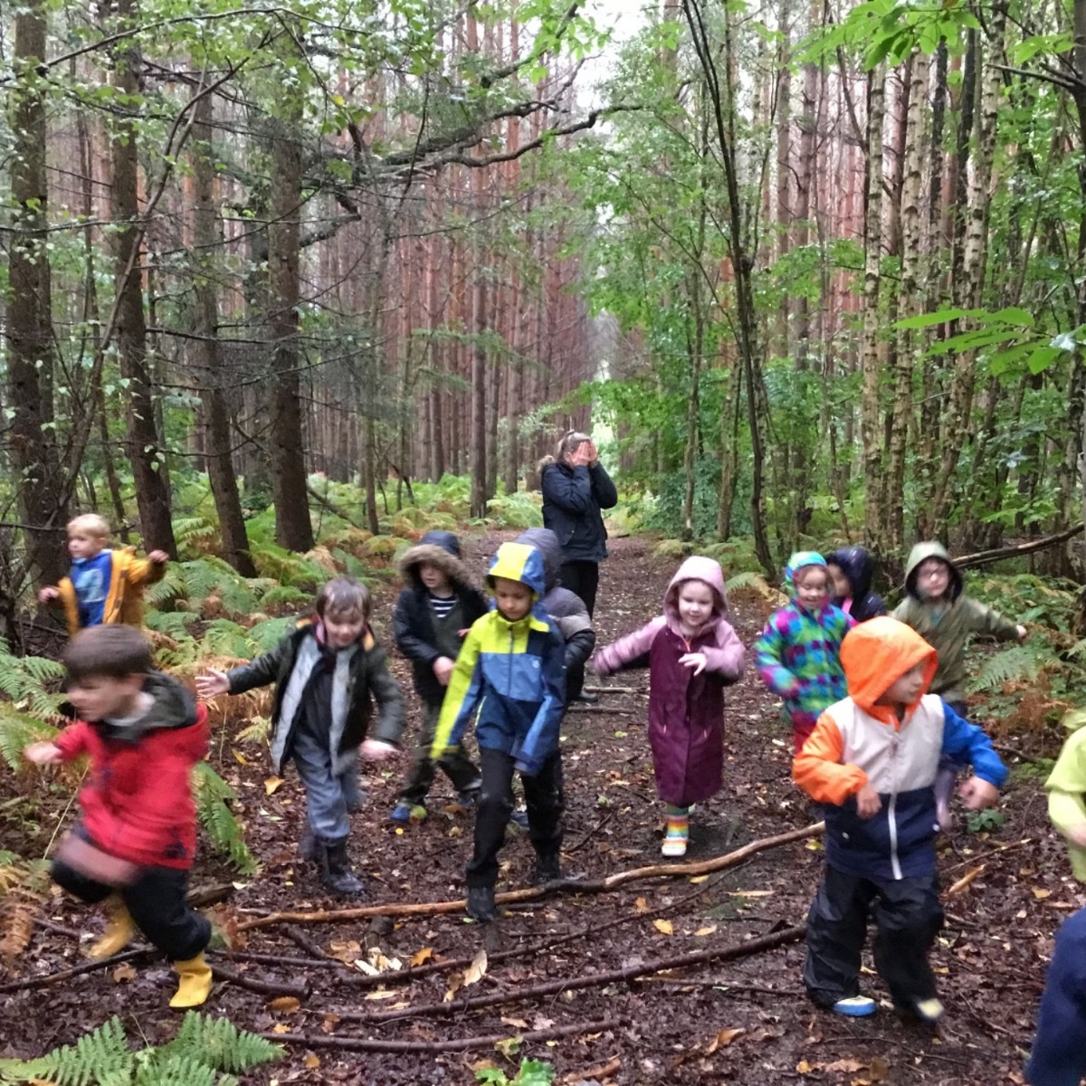 Colliers Green CofE Primary School - Dens, Dorodangos & Mighty Mice